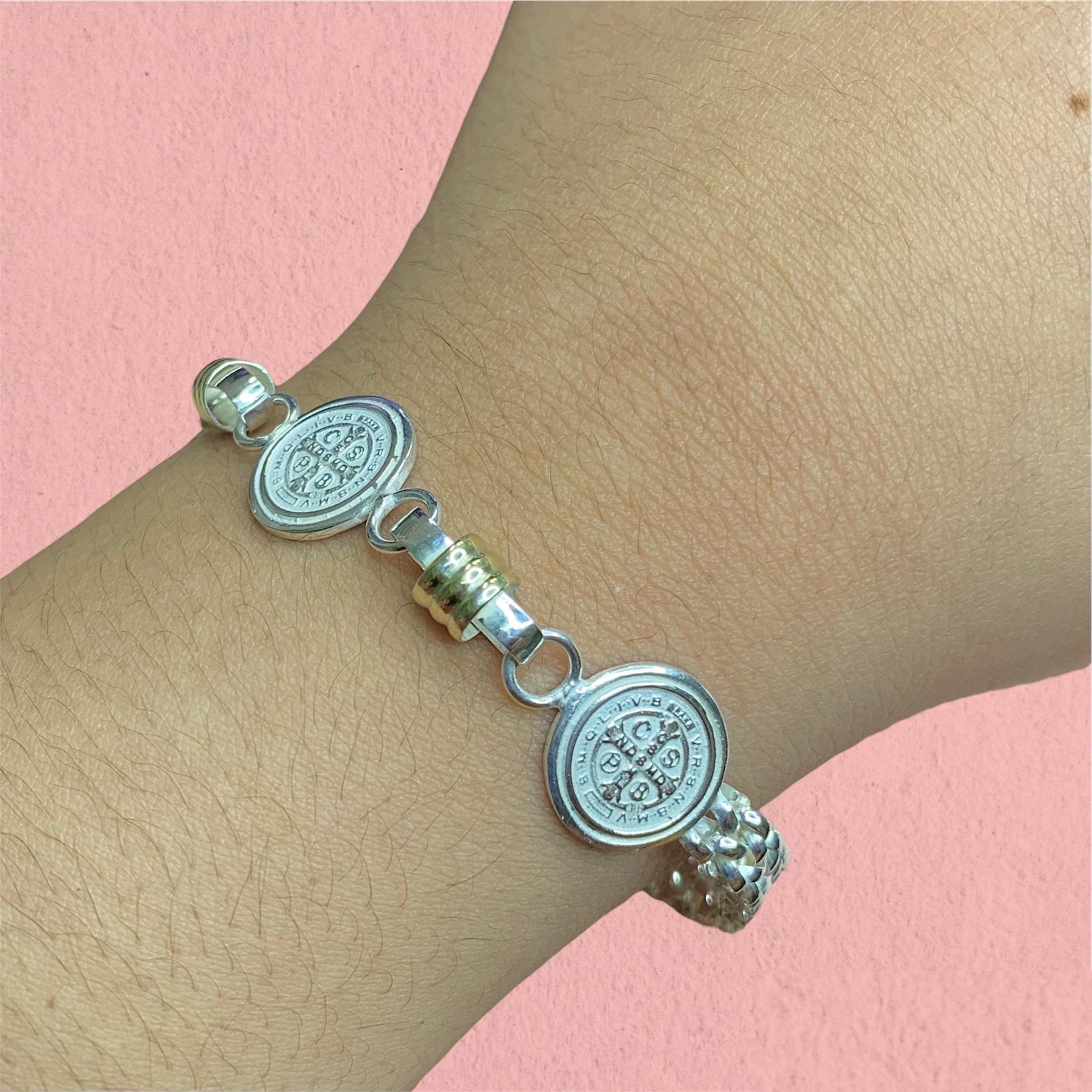 Pulsera Payason con 3 dijes SAN BENITO de Plata y Oro