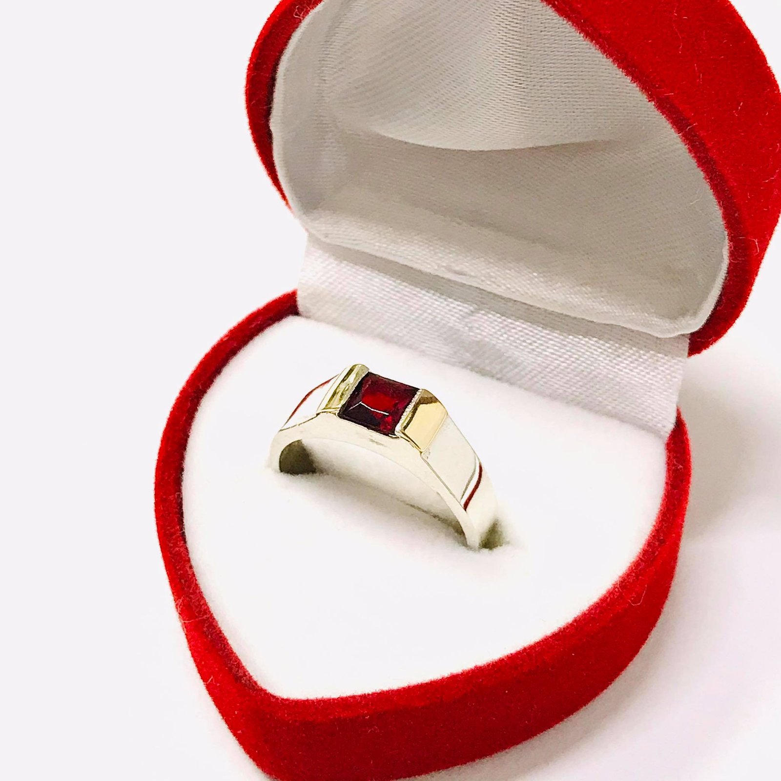 Anillo sello con piedra cuadrada rubi unisex Plata y Oro