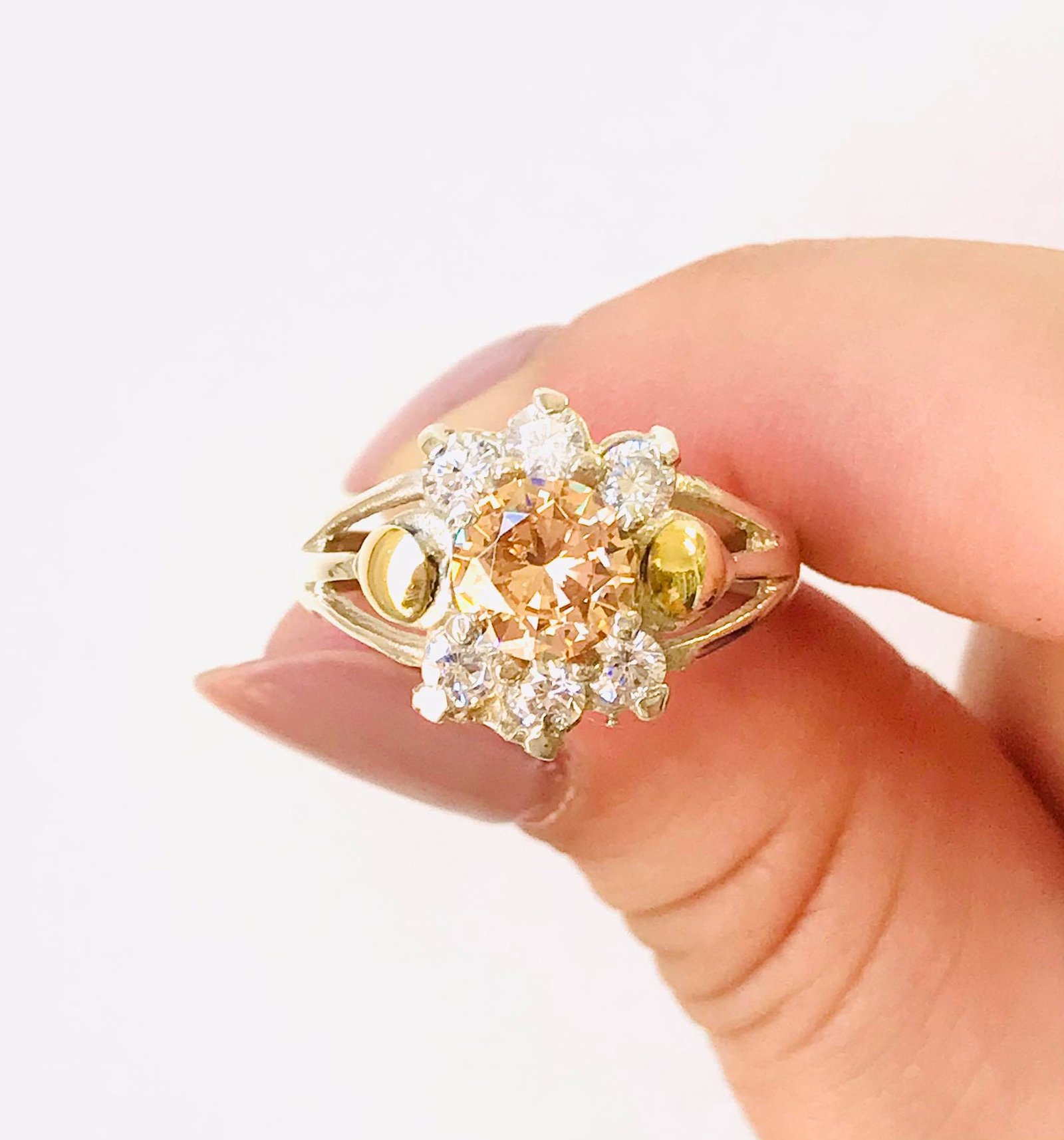 Anillo roseta ambar con blanco de Plata y Oro