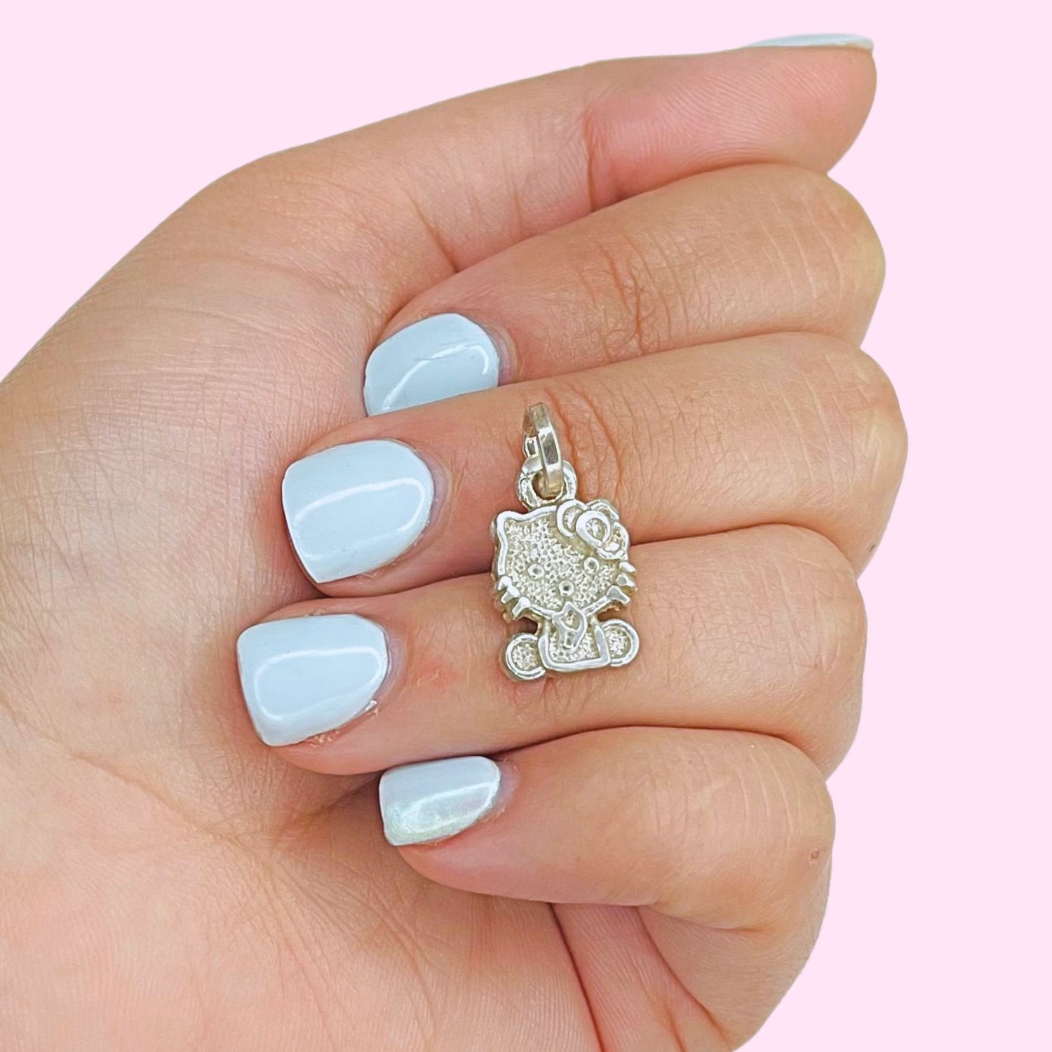 Dije Hello Kitty 22mm de Plata