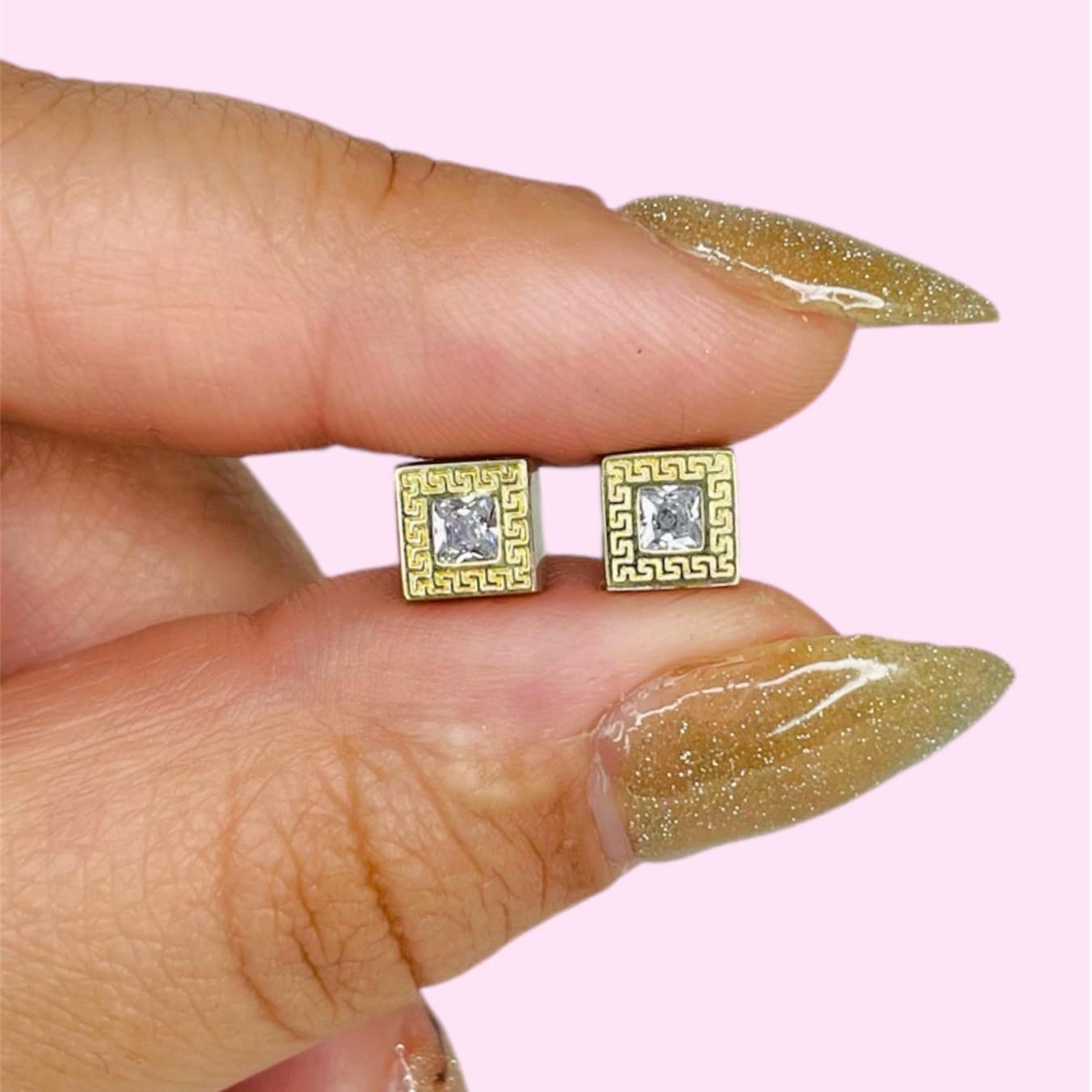 Aritos Guarda Griega con cubic cuadrado Blanco 7mm plata y Oro