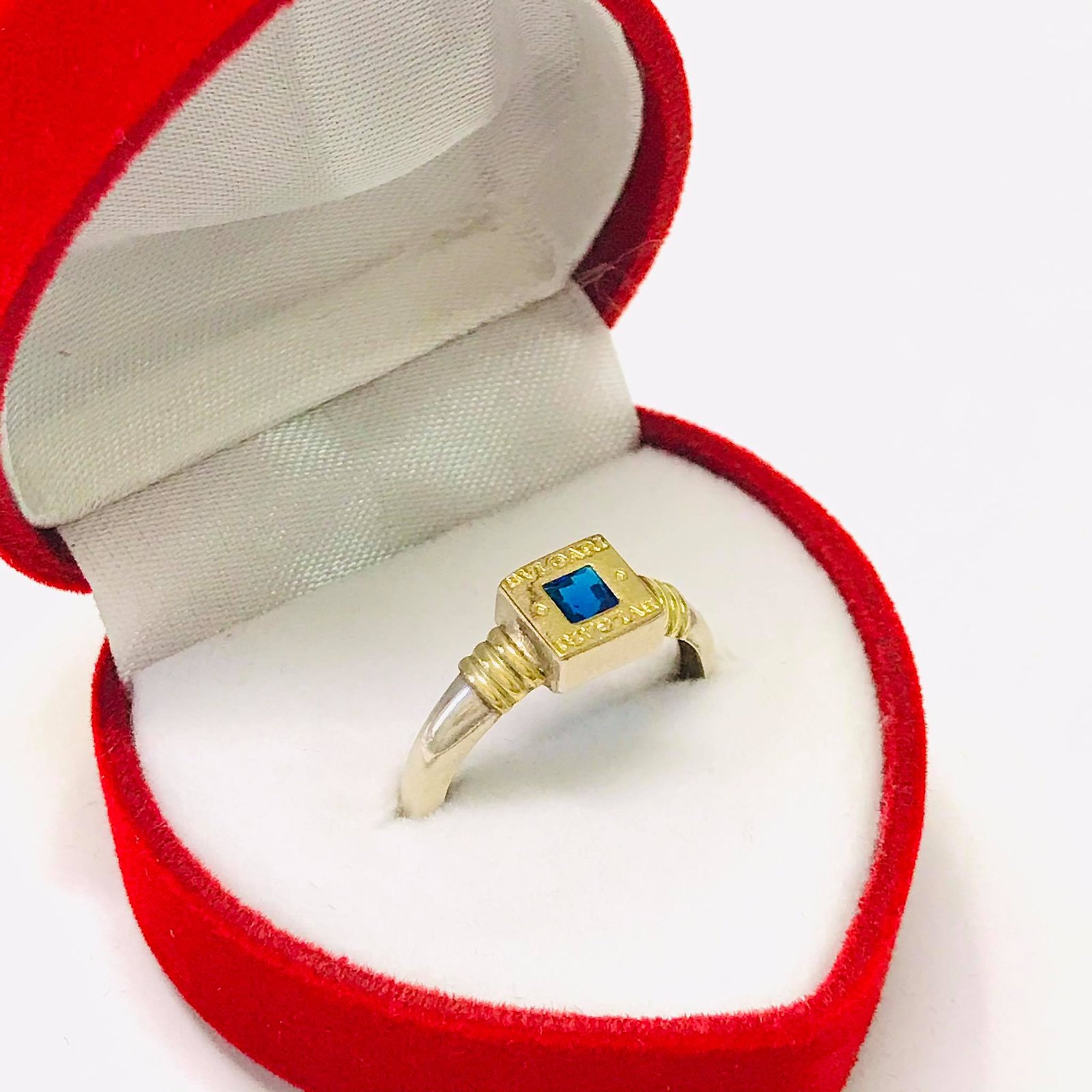 ANILLO BVLG cuadrado Zafiro de Plata y oro