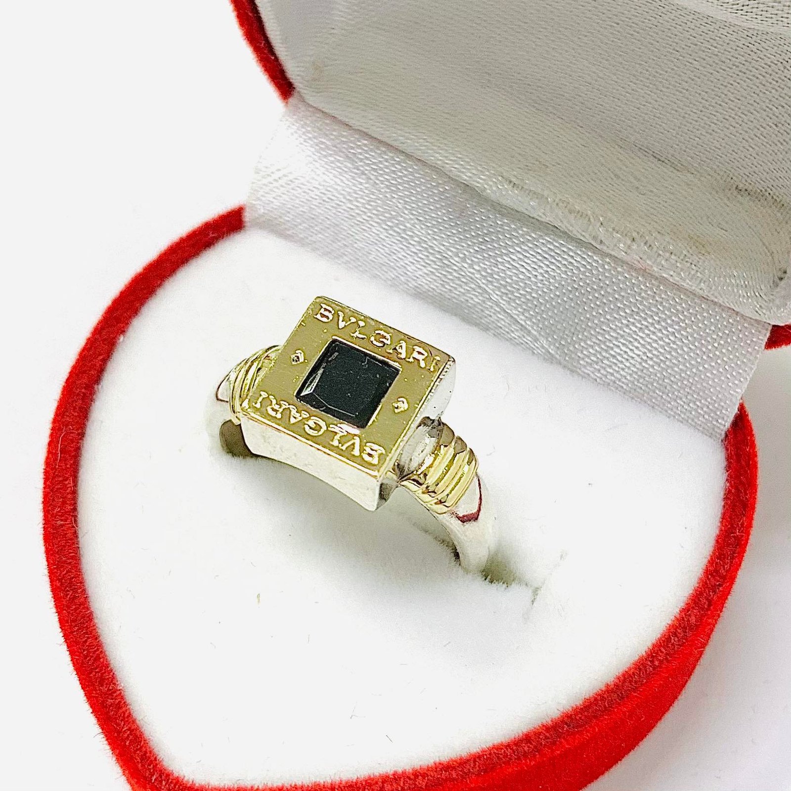 ANILLO BVLG cuadrado mediano negro de Plata y oro