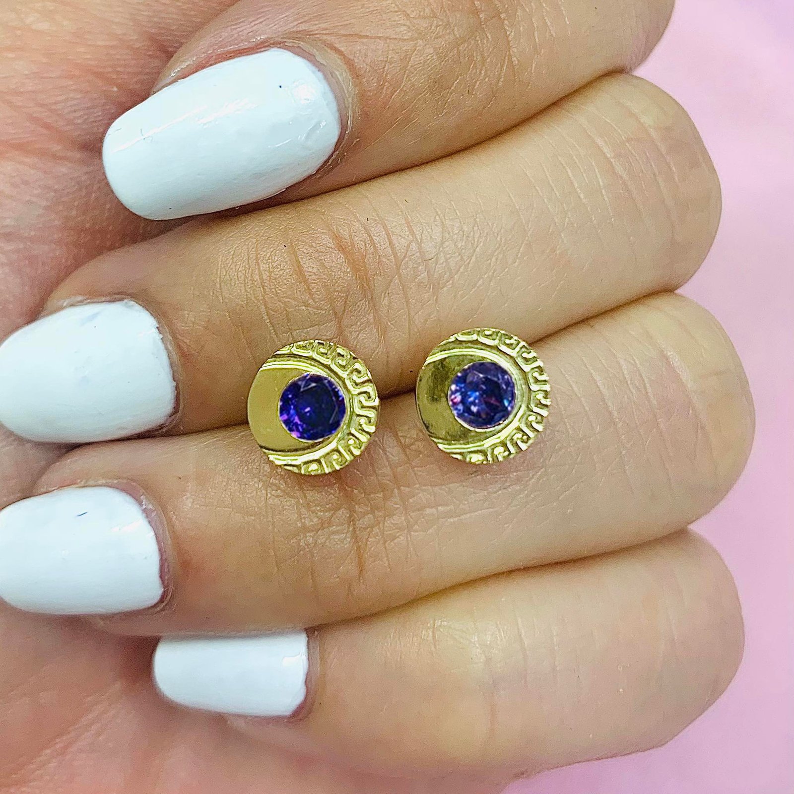 Aritos Guarda Griega con cubic amatista de Plata y Oro